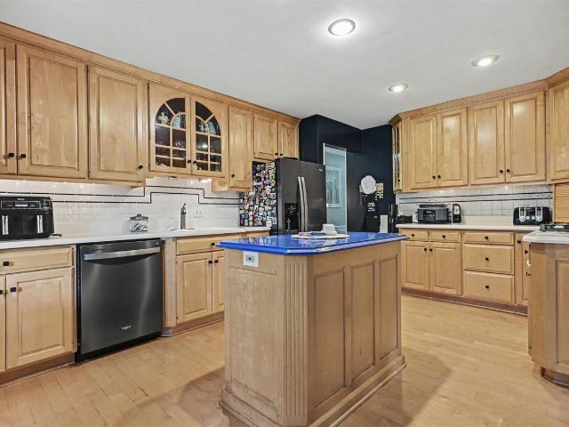 1772 Hacienda Drive