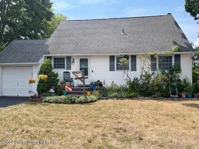 1772 Rose St, Merrick, NY 11566