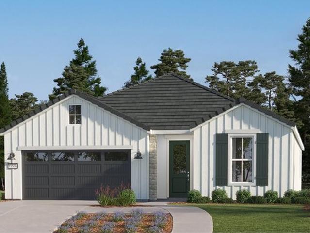1772 Tahoe Rd S, Madera, CA 93636