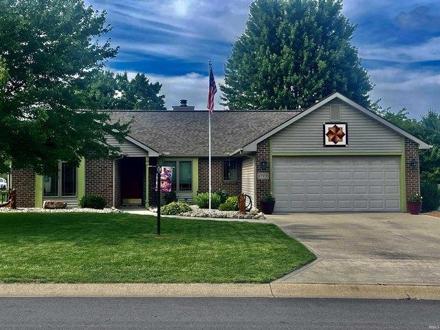 1773 E Ravenwood Ln, Columbia City, IN 46725