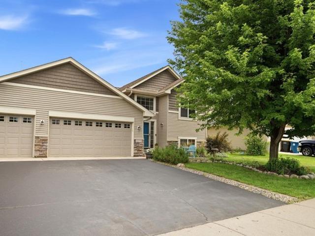 1773 Gotland Ln, Shakopee, MN 55379