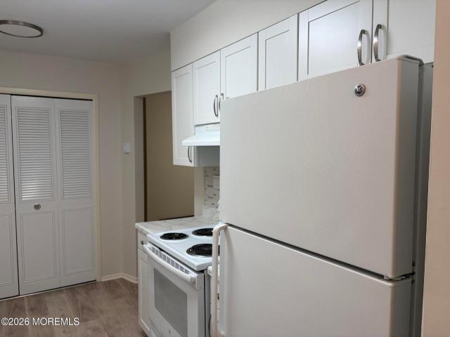 177 Amberly Drive Unit H
