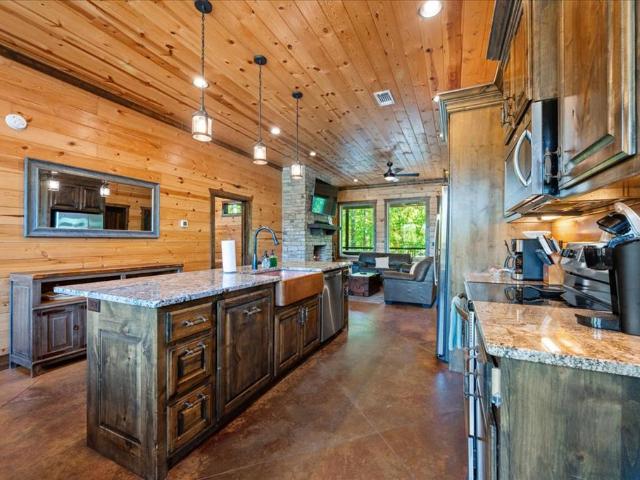 177 Green Tree Lane