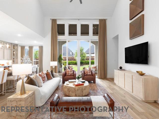 177 Farmer Brook Ln