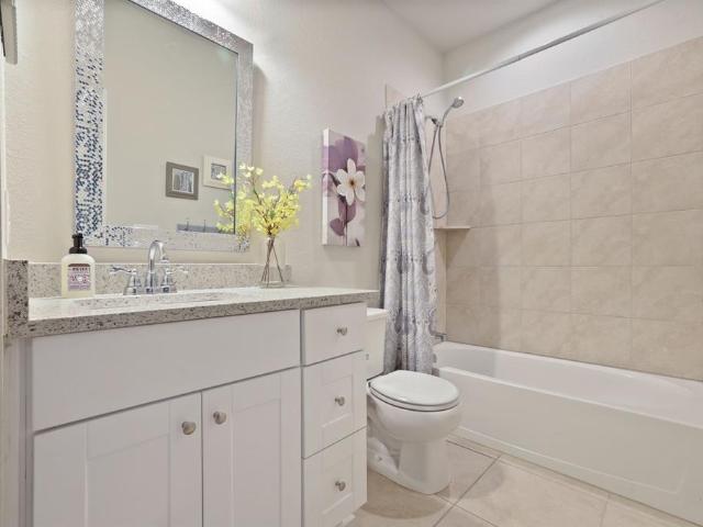 177 Flexus Ln