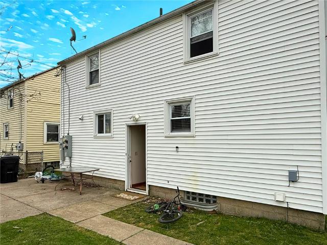 177 Henderson Avenue