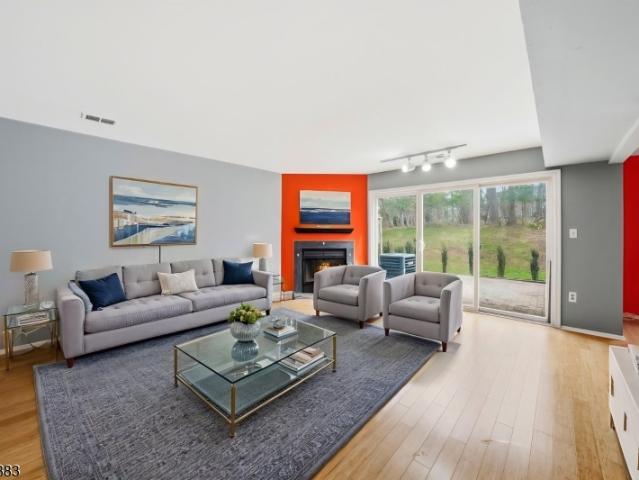 177 Hyde Park Rd, Somerset, NJ 08873 | Compass