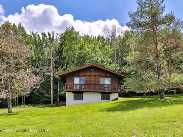 177 Mill St, Windham, NY 12496