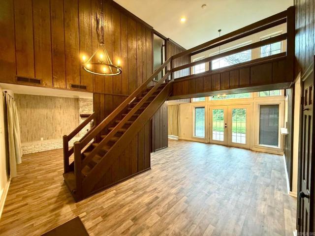 177 S Oak Drive