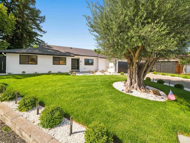 177 Saint Helena Ct