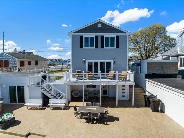 177 Seaconnet Boulevard