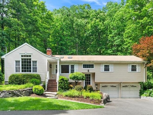 177 Picketts Ridge Rd, Redding, CT 06896