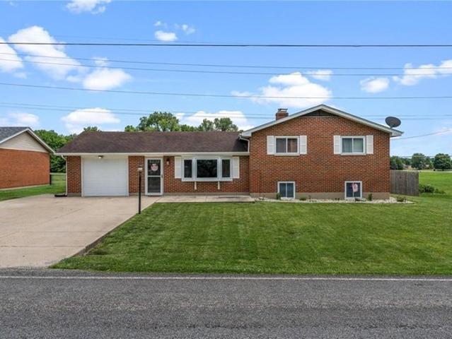 177 Purcell Ave, Xenia Township, OH 45385