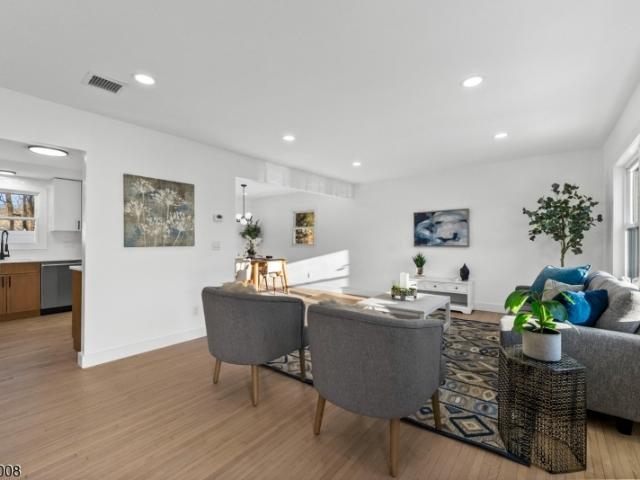 177 Rockwood Pl