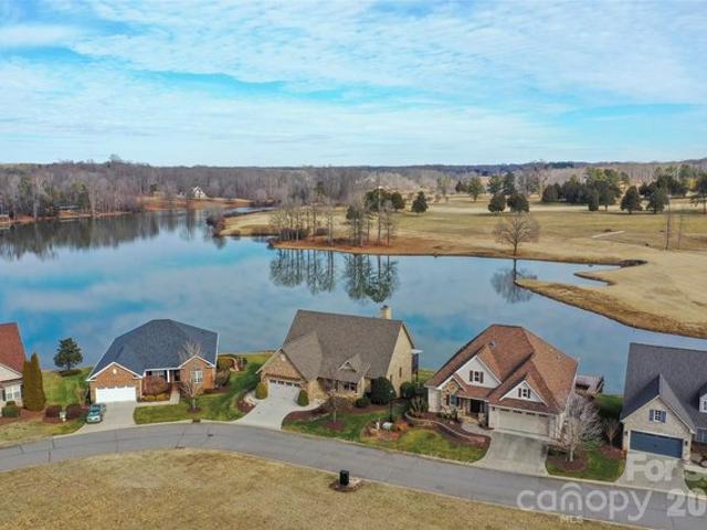 177 Reserve Dr, Mocksville, NC 27028