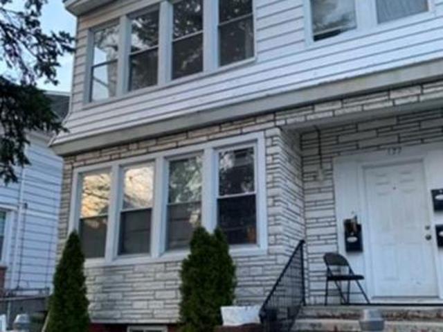 177 Weequahic Ave #3, Newark, NJ 07112