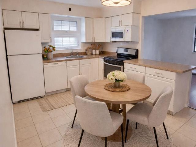 177 West 51St St # 2