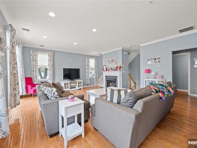 177 Winchester Court # 262