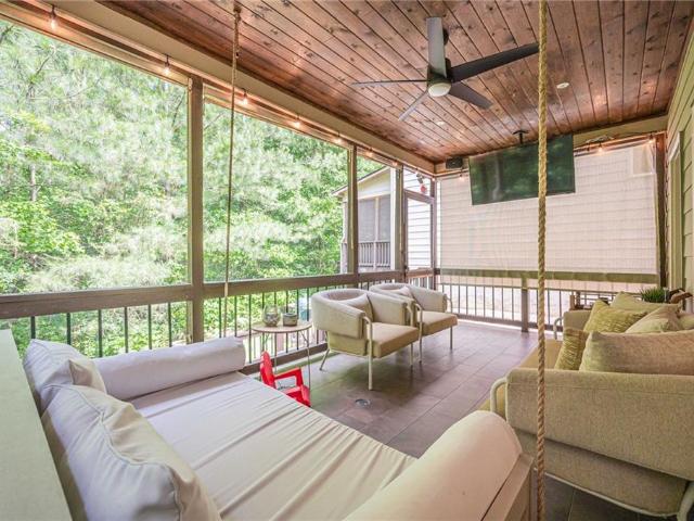 177 Village Trail