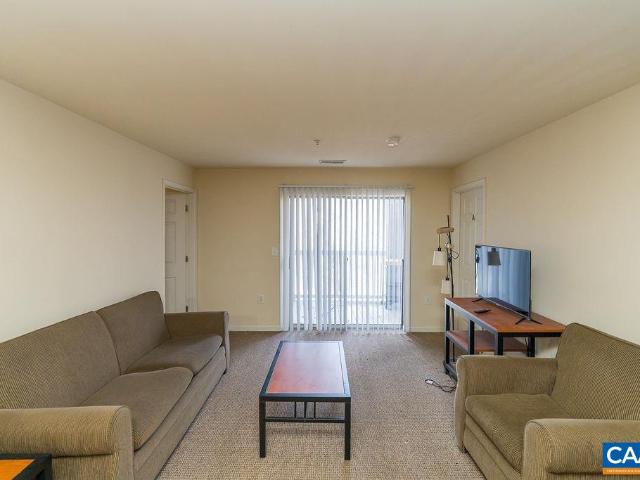 177 Yellowstone Dr, Unit 108, Charlottesville, VA 22903 | MLS #673539