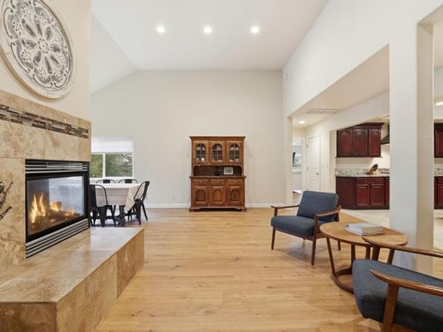 17843 Lake Forest Dr, Penn Valley, CA 95946