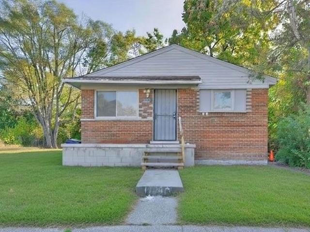 17840 Goddard St, Hamtramck, MI 48212