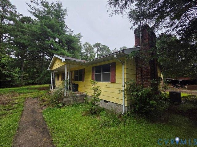 17840 New Kent Hwy, Barhamsville, VA 23011