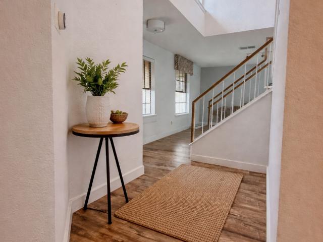 17844 Park Valley Dr, Round Rock, TX 78681 | MLS #5632 | Compass
