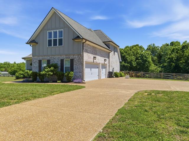 17845 Highway 76 E