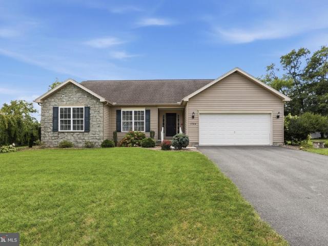 1784 Falcon Lane