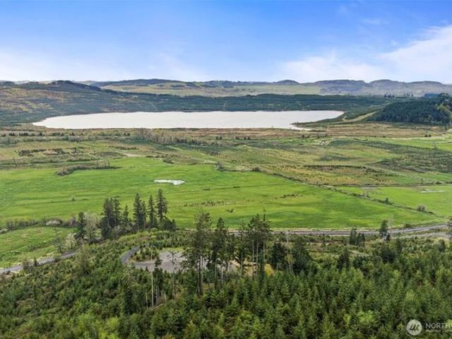 1785 Big Hanaford Rd, Centralia, WA 98531