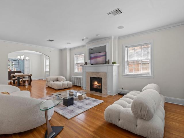 1785 Dupont Avenue S # Upper