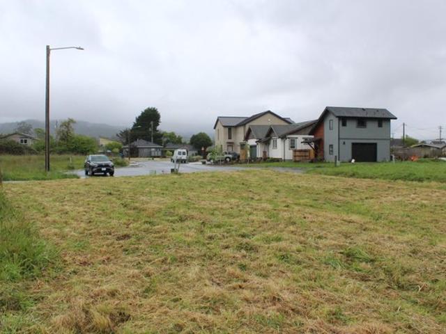 1785 Westfall Ct, Arcata, CA 95521