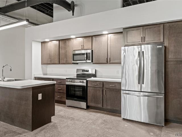 1786 Main Street # 104