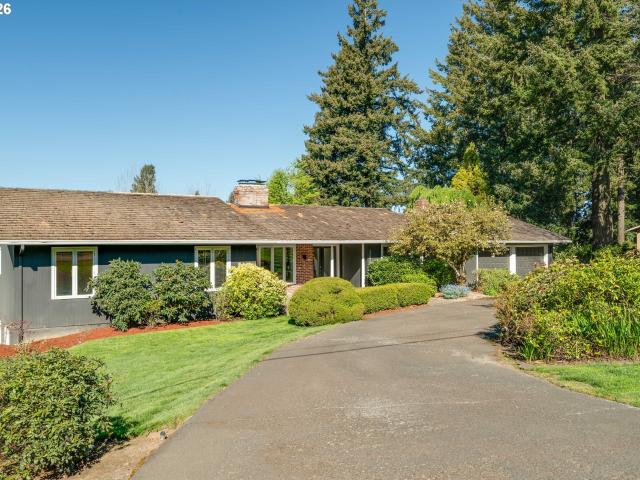 17875 S Crestline Dr, Lake Oswego, OR 97034 | MLS #519605 | Compass
