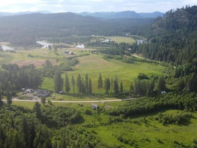 1787 Mud Gulch Rd, Priest River, ID 83856