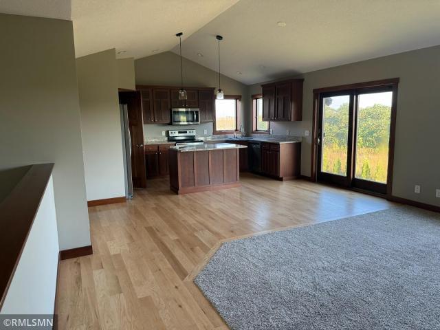 1787 Otter Way