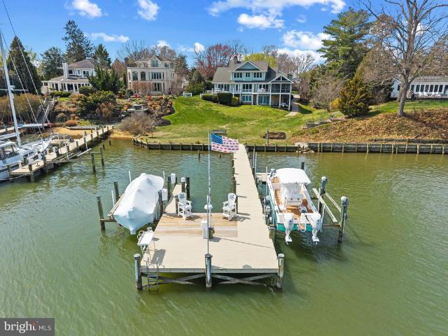 1787 Beachfield Road