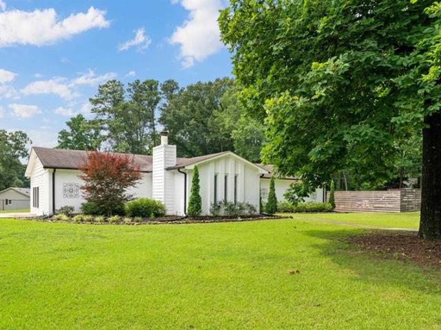 1787 Indian Hills Rd, Pelham, AL 35124