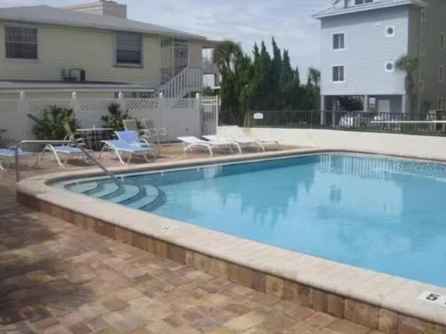 17880 Gulf Blvd #4, Redington Shores, FL 33708 MLS T3514095