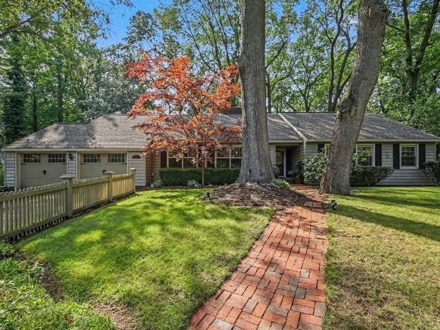 17887 N Fruitport Road