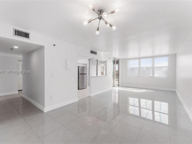 17890 W Dixie Hwy, Unit 501, North Miami Beach, FL 33160 | MLS #A11980