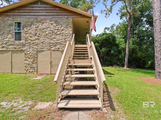 17891 River Road