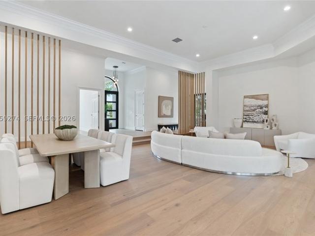 17892 Hampshire Ln, Boca Raton, FL 33498