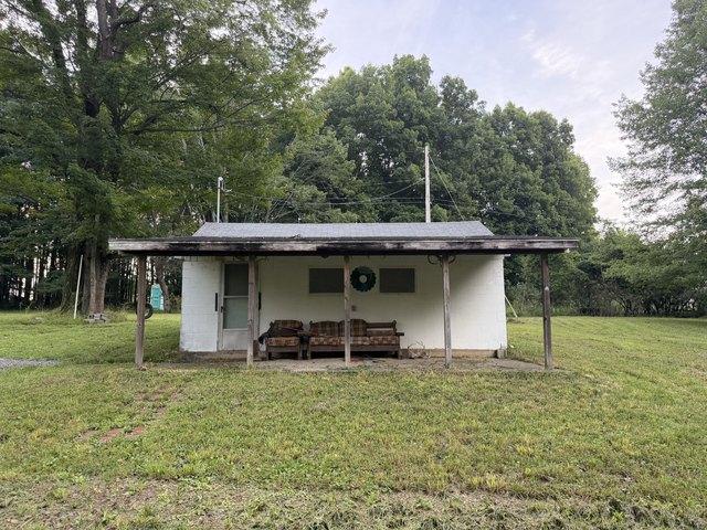 1789 Mountain Church Rd, Brockport, PA 15823