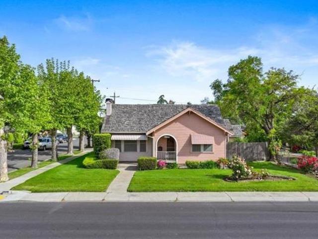 1789 Country Club Blvd, Stockton, CA 95204
