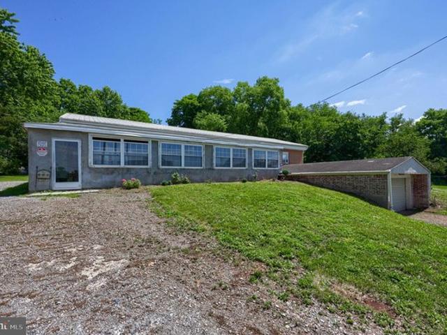 1789 Roosevelt Ave, York, PA 17408