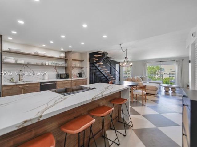 17800 Atlantic Blvd Ph 14, Sunny Isles Beach, FL 33160