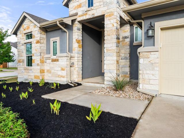 17801 Dufour Dr
