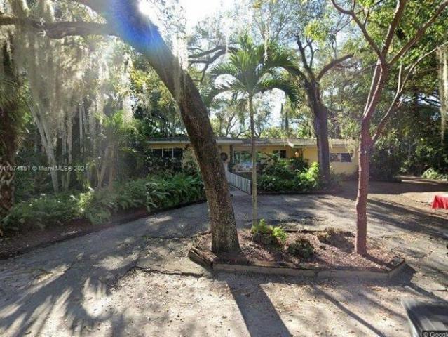 1780 NE 137th Terrace, North Miami, FL 33181